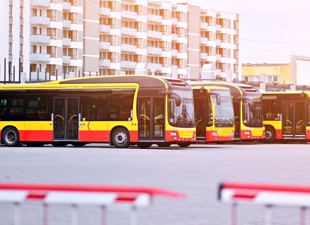 Local manufacturing to deliver clean energy buses for Queensland ...