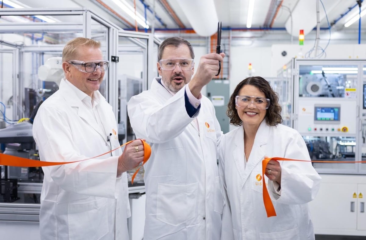 First round of Industry Growth Program grants announced - Manufacturers ...